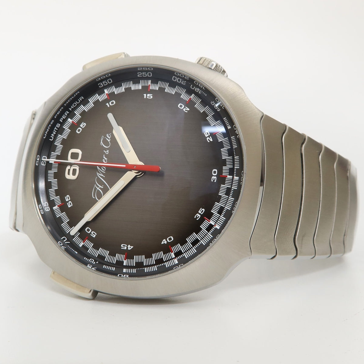 H.Moser & Cie. Streamliner Flyback Chronograph Grey Dial Steel 6902-12